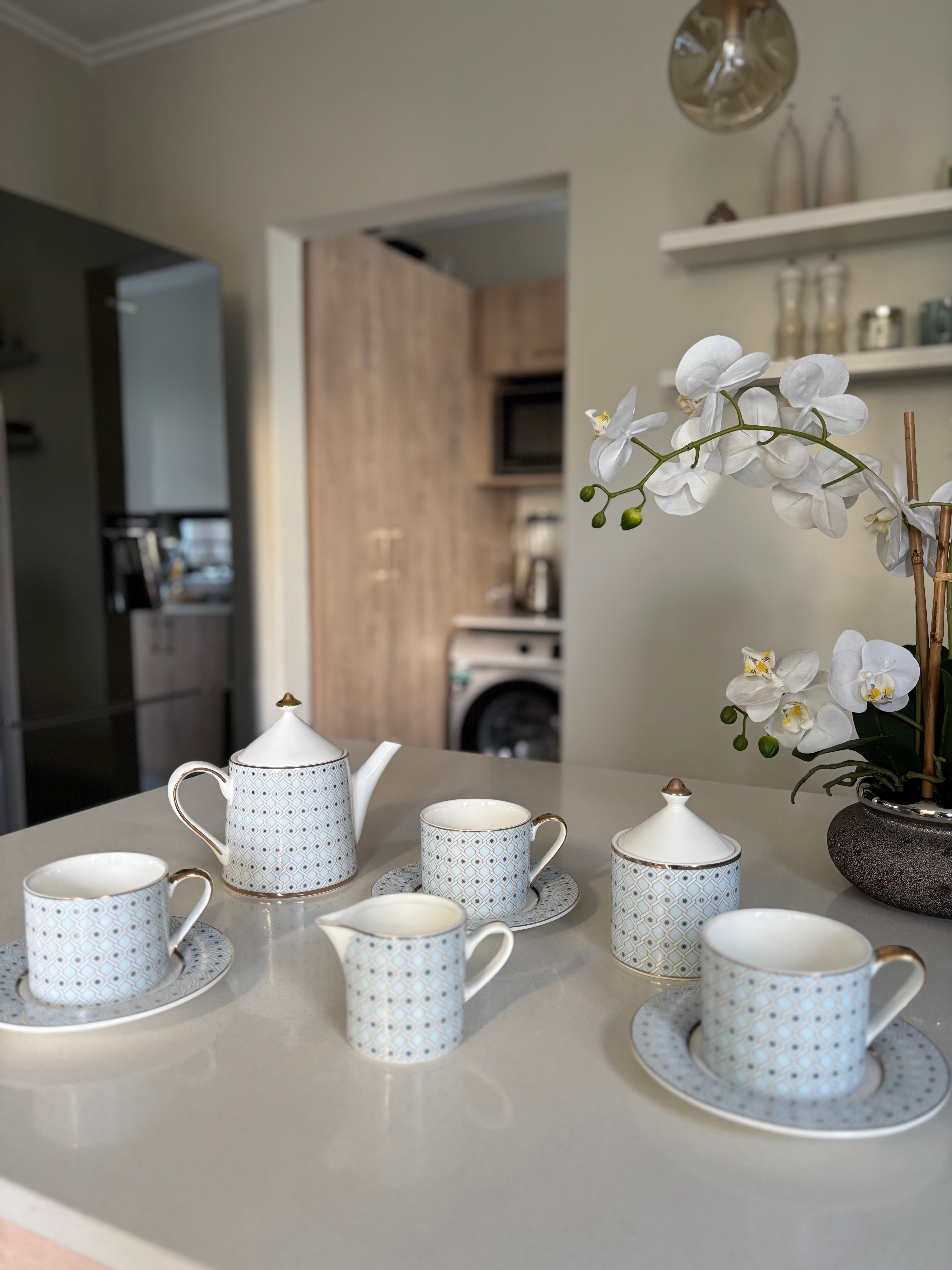 Royalty tea set – scmstyles